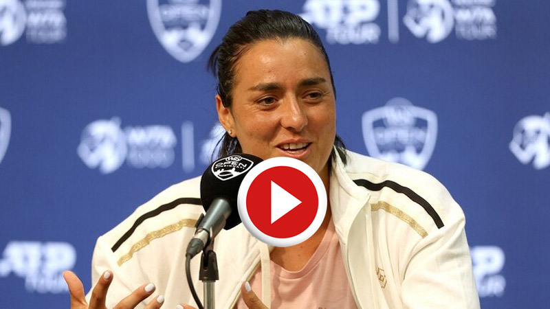 لفتة رائعة من نجمة تونس أنس جابر… (فيديو) – Assarih