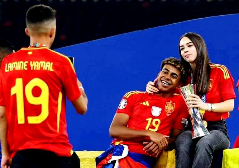 رسالة من إعلامية مصرية للإسبانيات اللاتي يعاكسن اللّاعب الشاب لامين يامال – Assarih