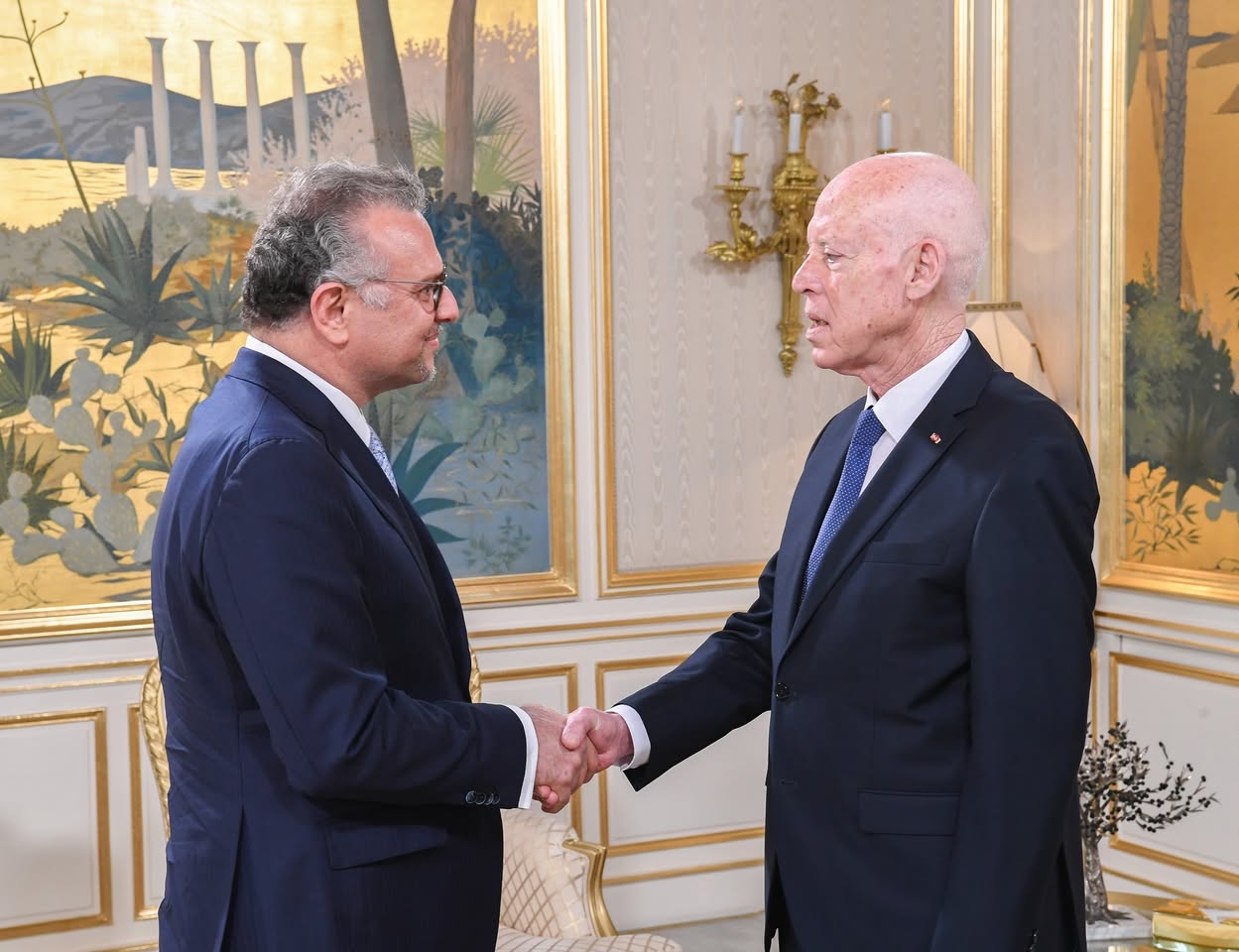 أول تعليق من مستشار ترامب مسعد بولس على لقائه قيس سعيّد.. – Assarih