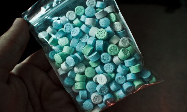 قفصة: الإطاحة بشبكة مخدرات وحجز شُحنة ‘إكستازي’ – Assarih