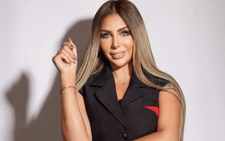 مصر: مثول المذيعة سارة خليفة و27 متّهما آخرين أمام المحكمة في أكبر قضية مخدّرات – Assarih